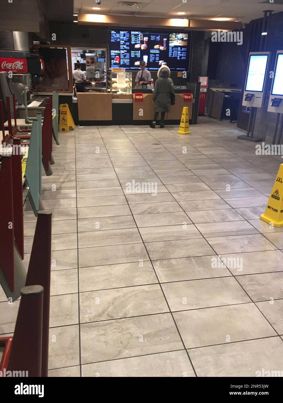 Photo by: STRF/STAR MAX/IPx 2020 3/23/20 Fast Food Restaurants are ...