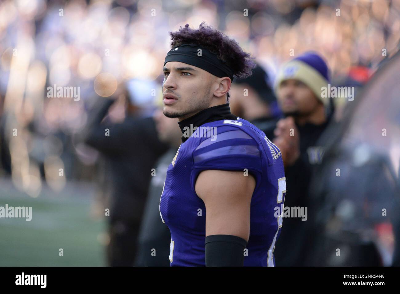 SEATTLE, WA - NOVEMBER 29: Washington wide receiber Aaron Fuller (2 ...