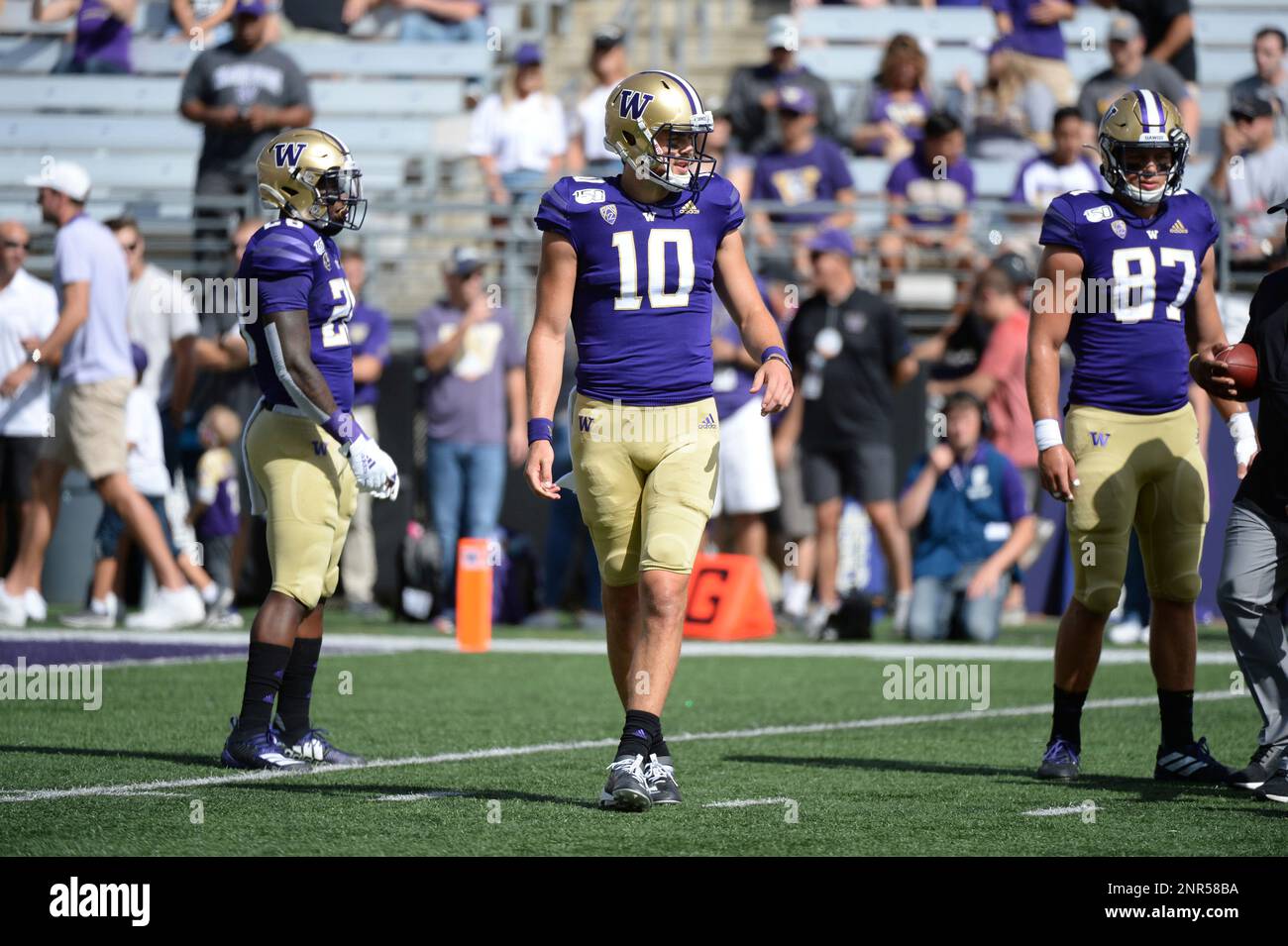 SEATTLE, WA - AUGUST 31: Washington quarterback Jacob Eason (10) before ...