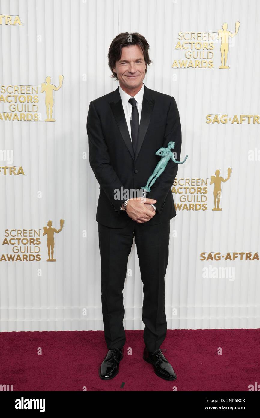 Jason Bateman, winner of the award for outstanding performance by a ...