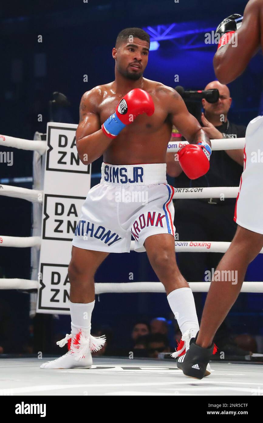MIAMI, FL - JANUARY 30: Anthony Sims jr boxes against Roamer Alexis ...