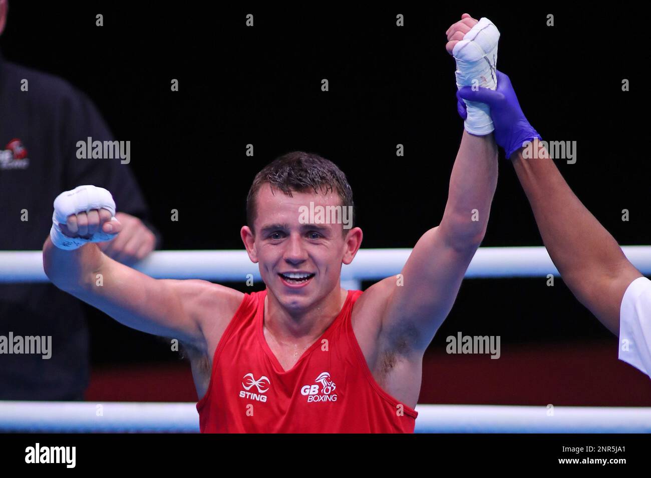 Peter Mcgrail of Great Britain, wearing Red celebrates beating Kevin ...