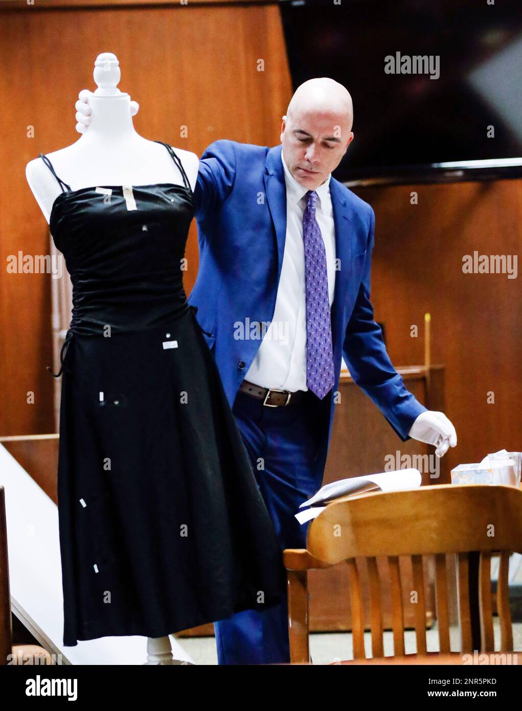 FILE - Cedar Rapids Police Department investigator Matt Denlinger ...