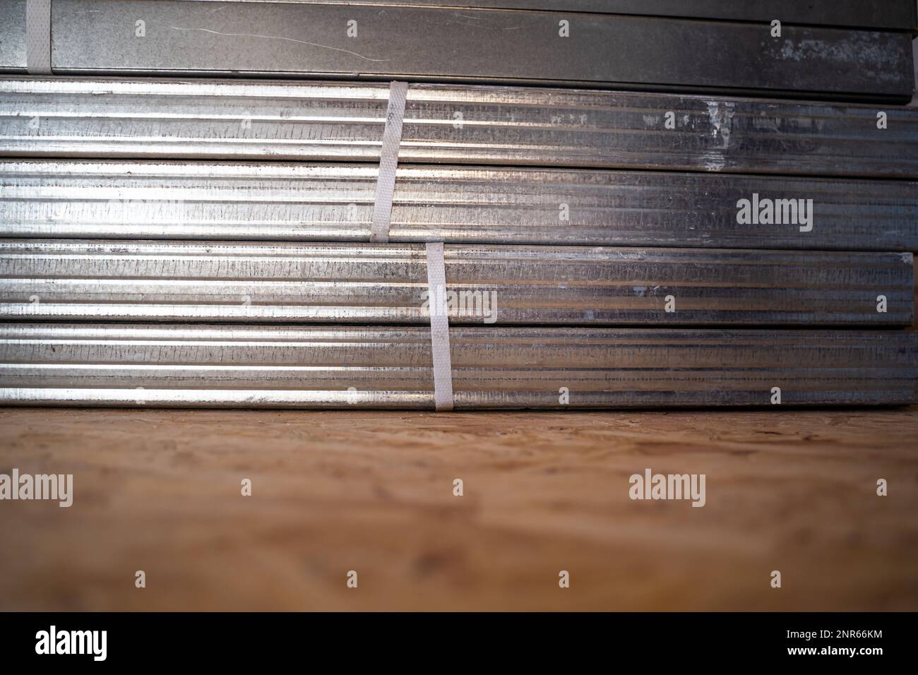 Versatile metal structure hi-res stock photography and images - Alamy