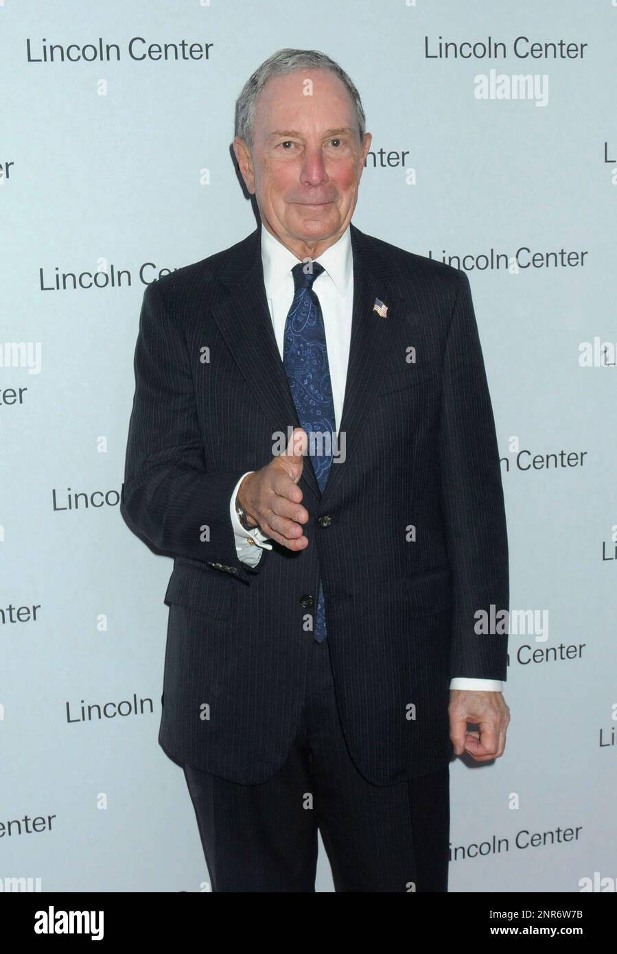 MARCH 4th 2020 - Michael Bloomberg withdraws his candidacy as a nominee ...