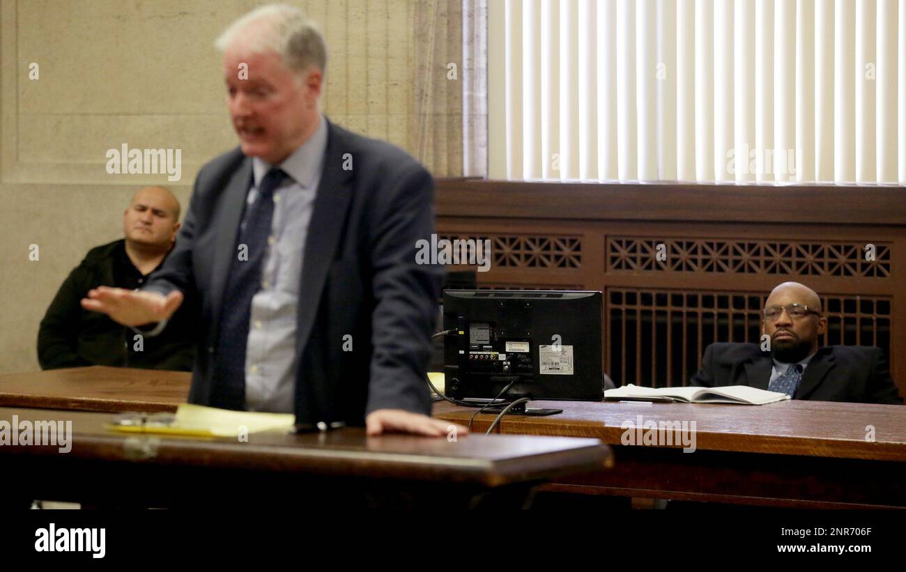 Shomari Legghette, right, appears at his murder trial as his attorney ...