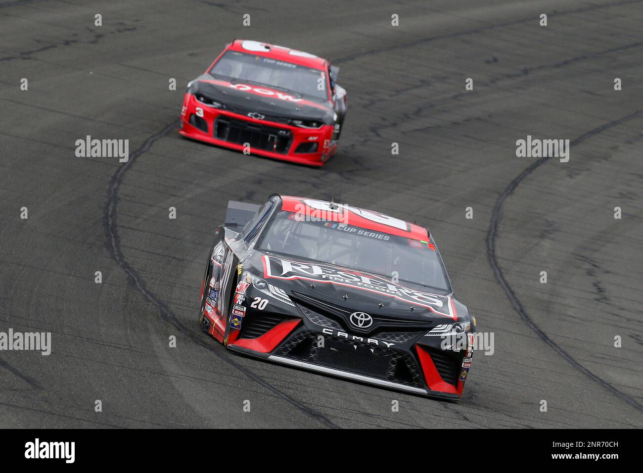 #20: Erik Jones, Joe Gibbs Racing, Toyota Camry Reser's Fine Foods and ...