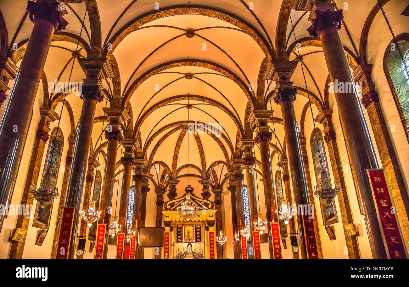 St. Joseph Wangfujing Cathedral, Basilica, Interior Church Beijing ...