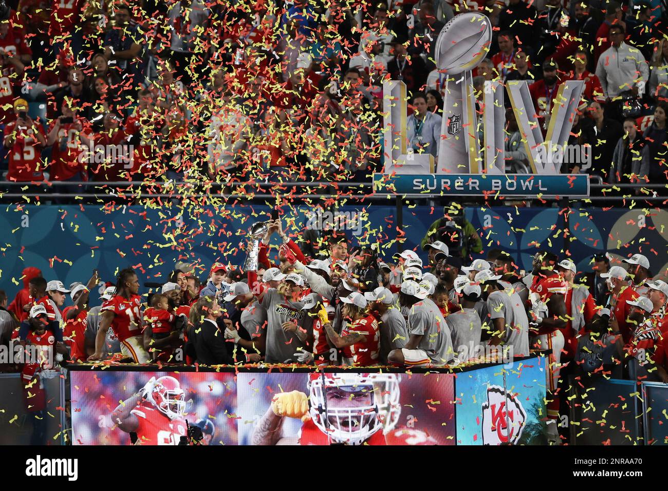 Kansas City Chiefs quarterback Patrick Mahomes (15) celebrates by ...