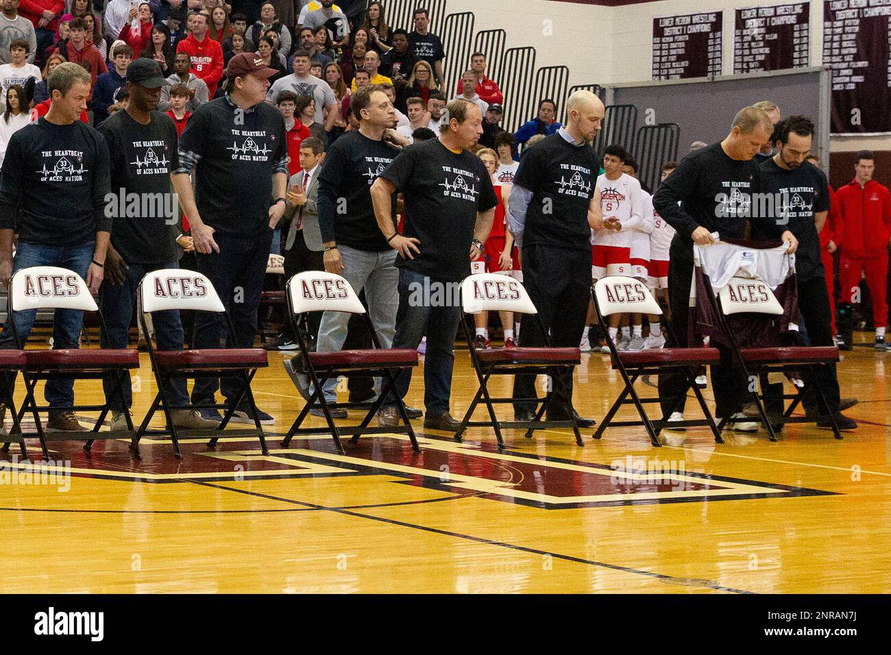 Lower Merion High School basketball alumni place nine empty chairs on ...