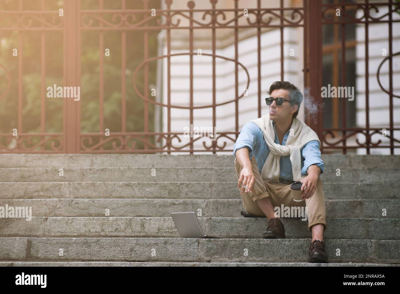 How to break bad habits hi-res stock photography and images - Alamy