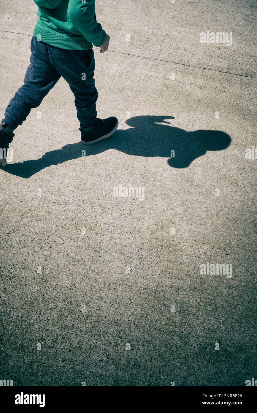 Kids running away hi-res stock photography and images - Alamy