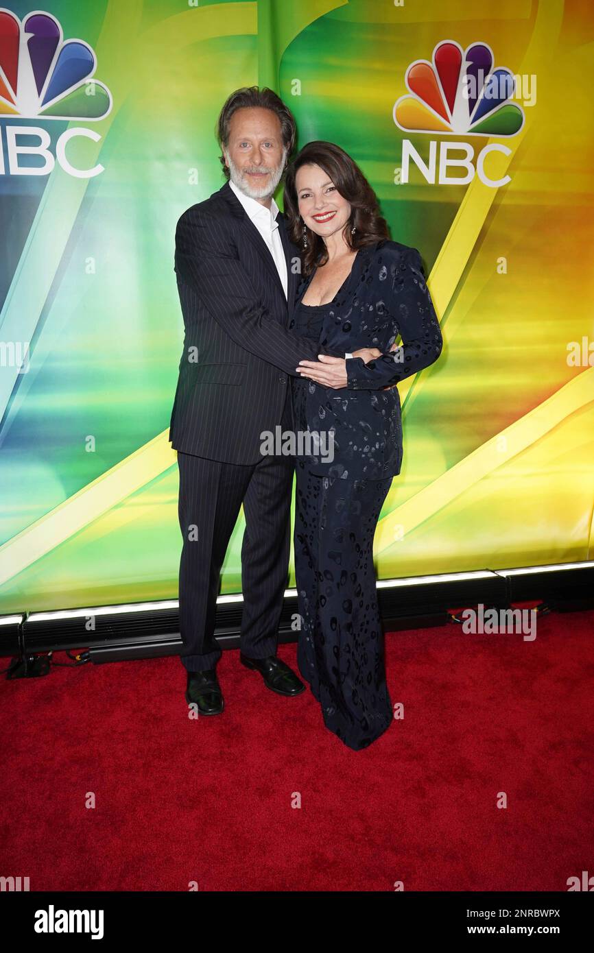 Photo by: John Nacion/STAR MAX/IPx 2020 1/23/20 Steven Weber and Fran ...