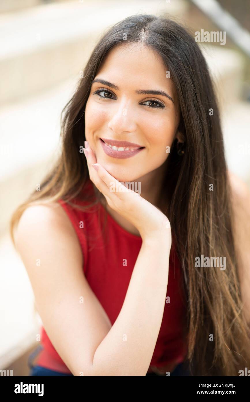 Beautiful venezuelan woman hi-res stock photography and images - Alamy