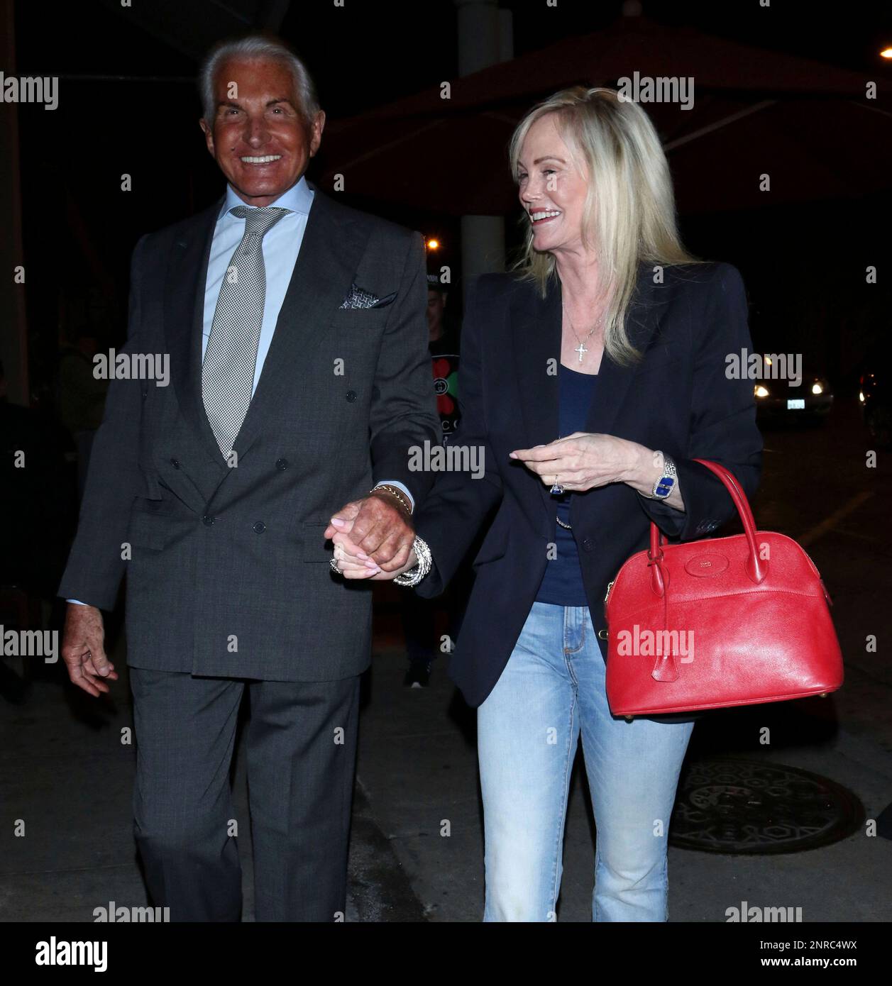 Photo by: zz/OGUT/STAR MAX/IPx 2020 1/17/20 George Hamilton and Kelly ...