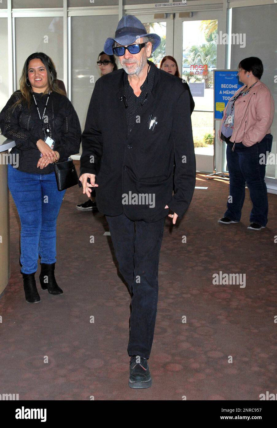 Photo by: Raoul Gatchalian/STAR MAX/IPx 2020 1/21/20 Tim Burton at a ...