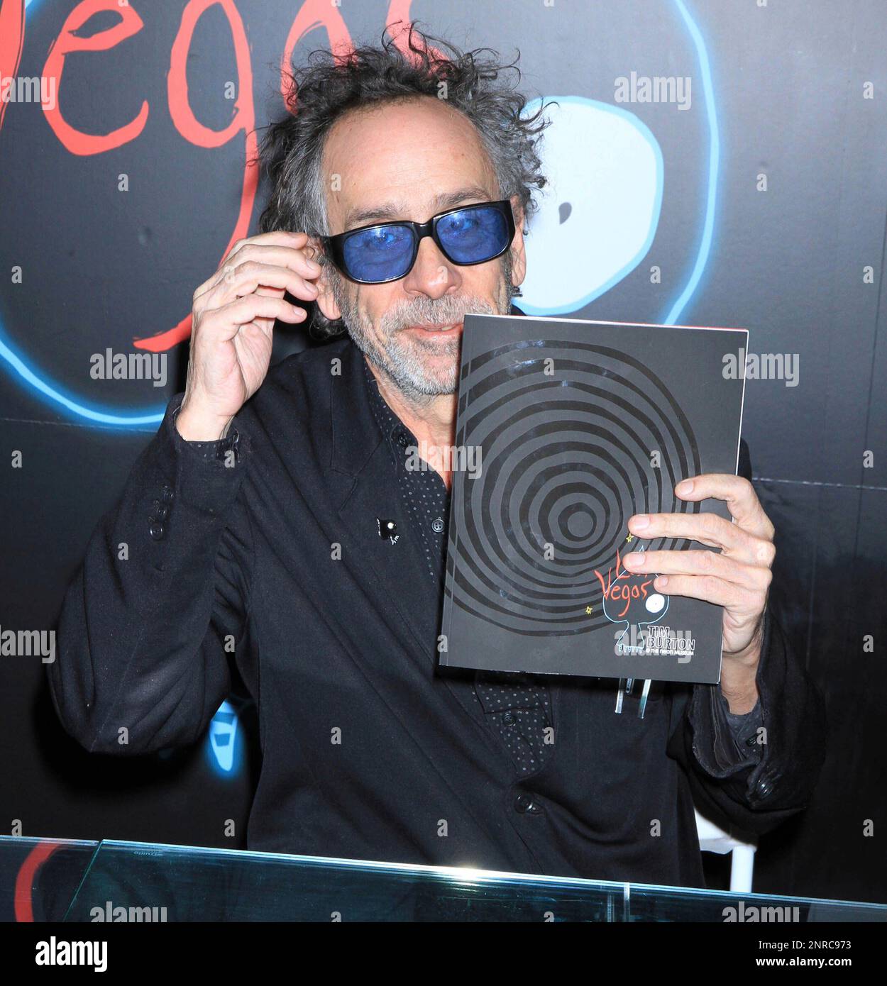 Photo by: Raoul Gatchalian/STAR MAX/IPx 2020 1/21/20 Tim Burton at a ...