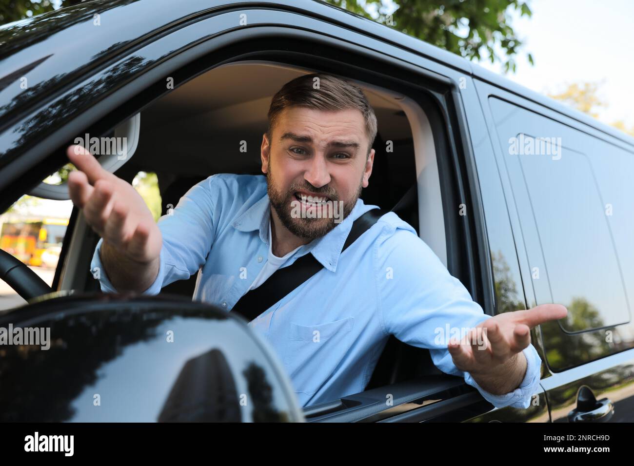 Aggressive driving hi-res stock photography and images - Alamy