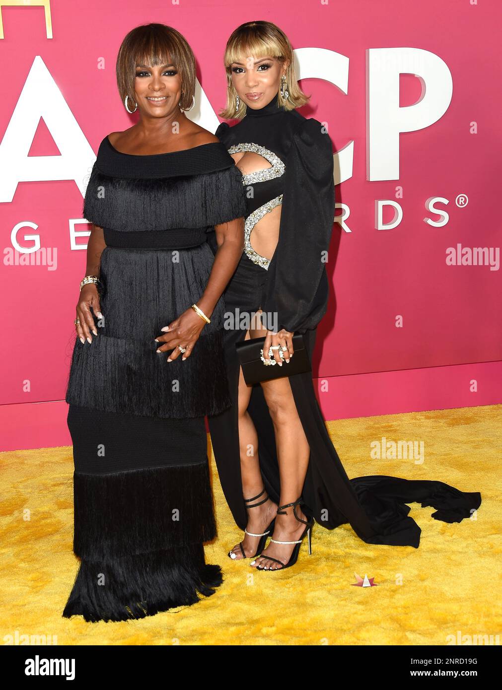 Vanessa Bell Calloway and Elise Neal arriving to the 54th NAACP Image ...