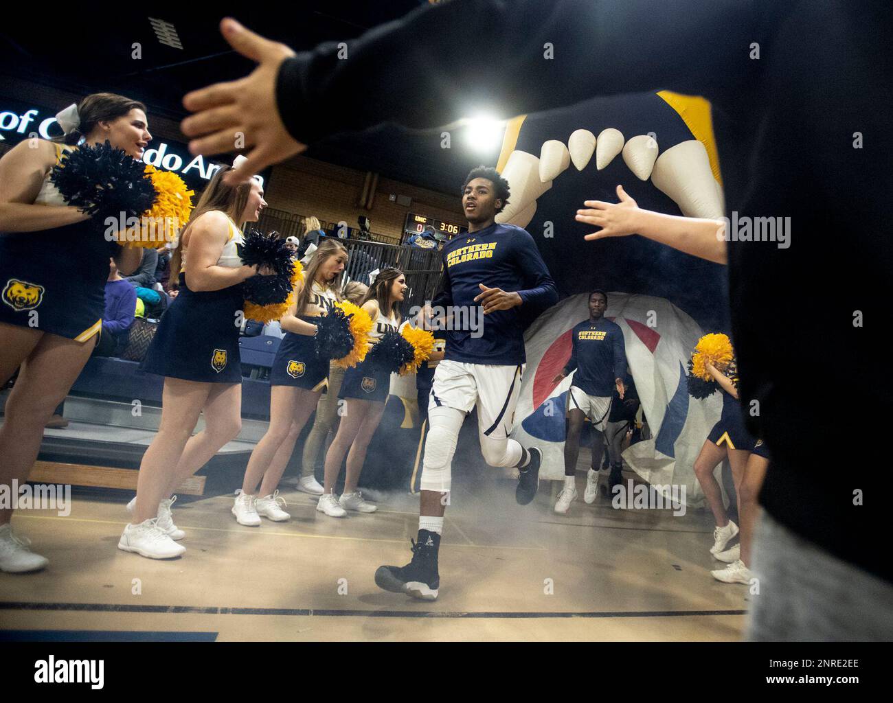 Northern colorado bears mens basketball hi-res stock photography and ...
