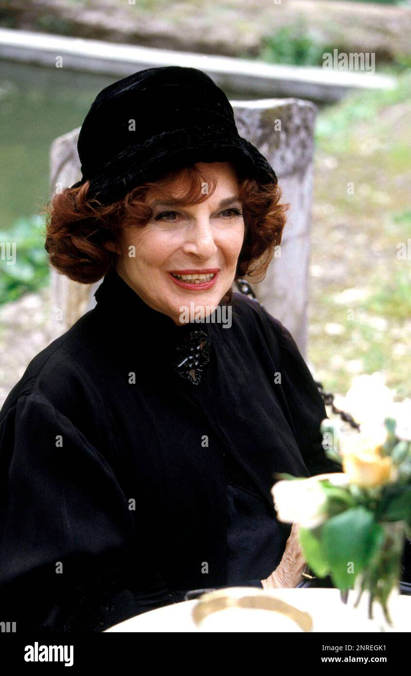 Anne ackerman hi-res stock photography and images - Alamy