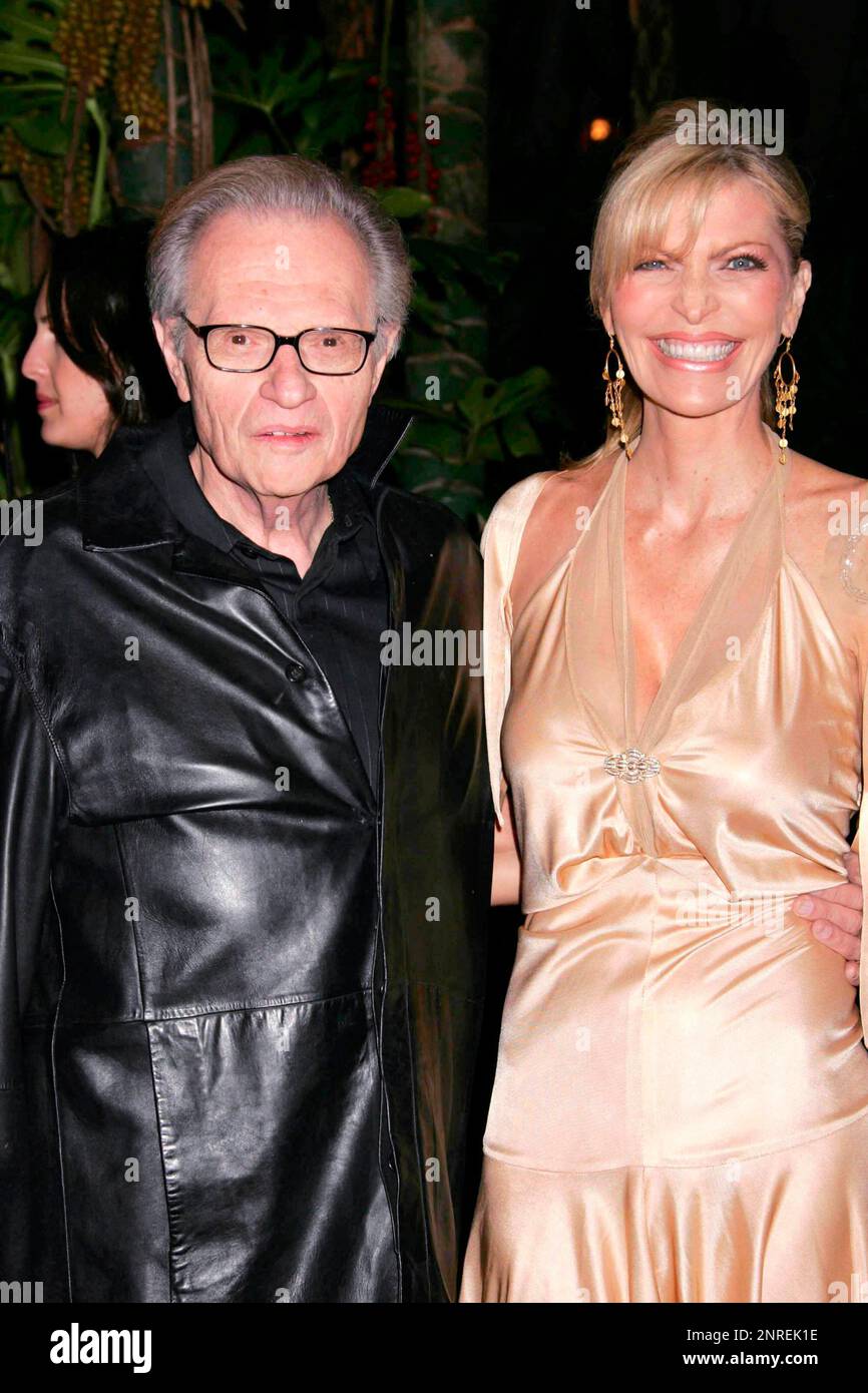 August 20th 2019 - Larry King has filed for divorce from his wife Shawn ...