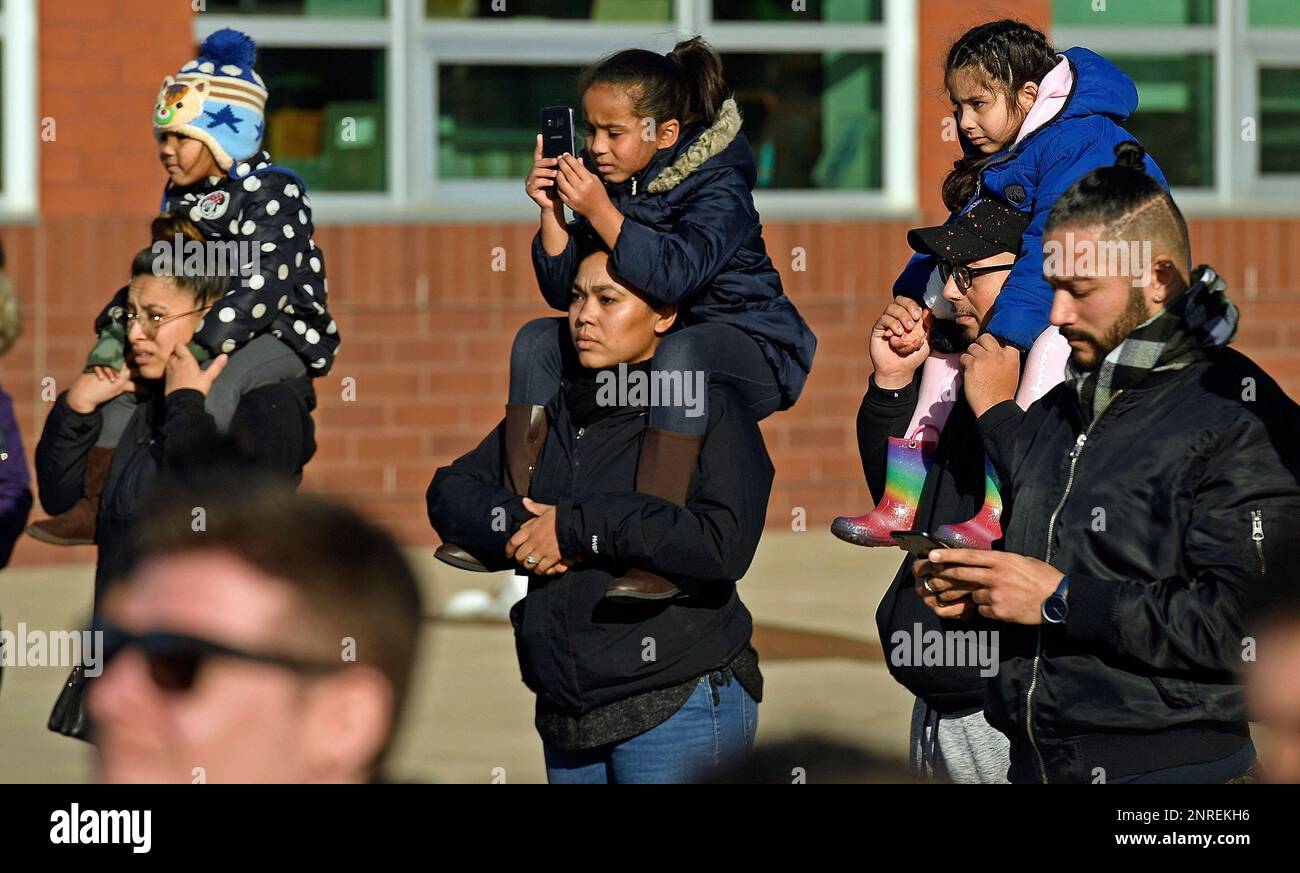 Family of members of the Connecticut Army National Guard Military ...