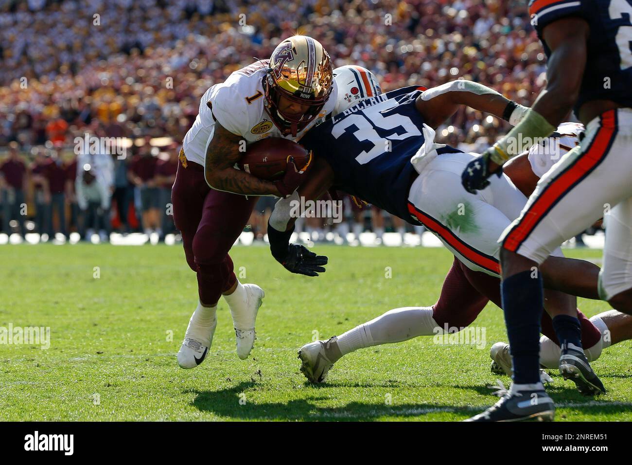 TAMPA, FL - JANUARY 01: Minnesota Golden Gophers running back Rodney ...