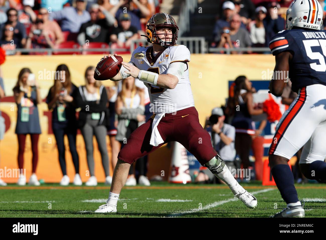 TAMPA, FL - JANUARY 01: Minnesota Golden Gophers quarterback Tanner ...