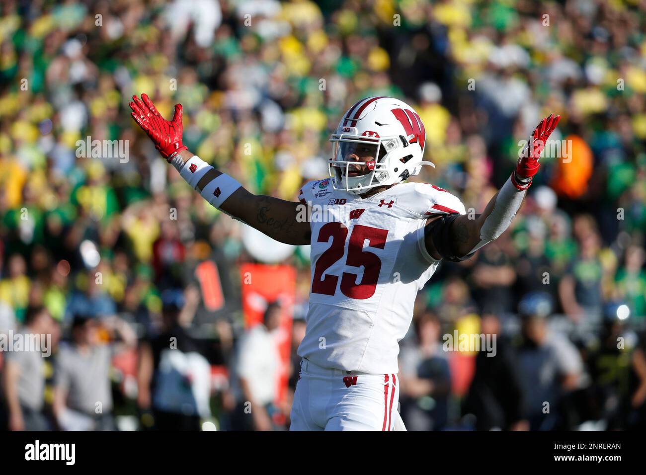 January 01, 2020 Wisconsin Badgers safety Eric Burrell #25 celebrates ...
