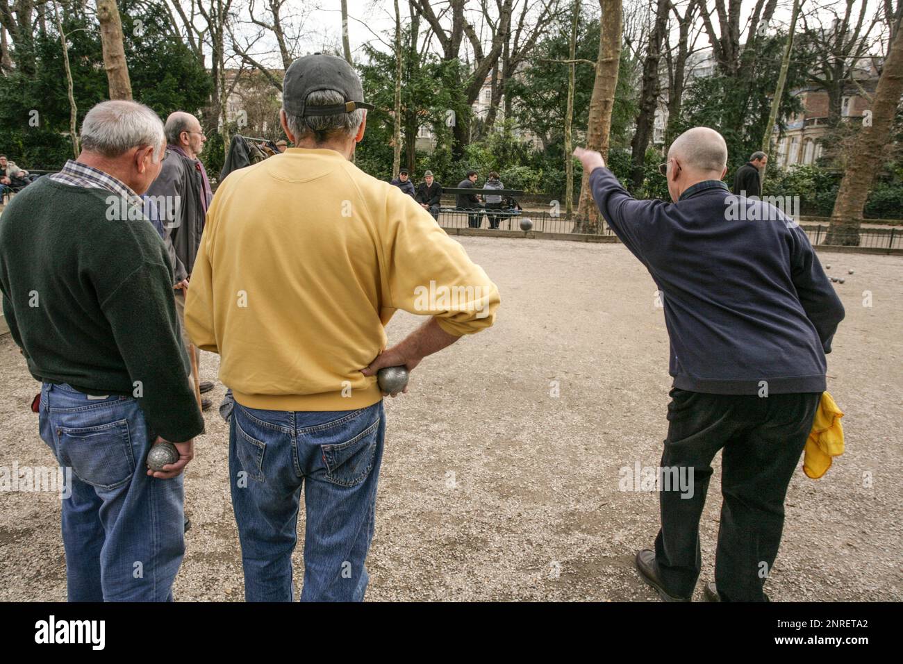 PETANQUE IN PARIS Stock Photo - Alamy