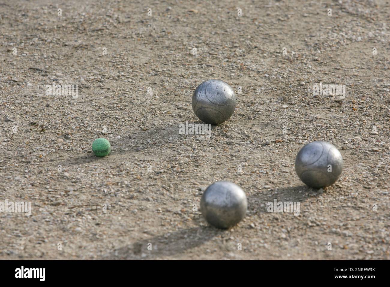 PETANQUE IN PARIS Stock Photo - Alamy