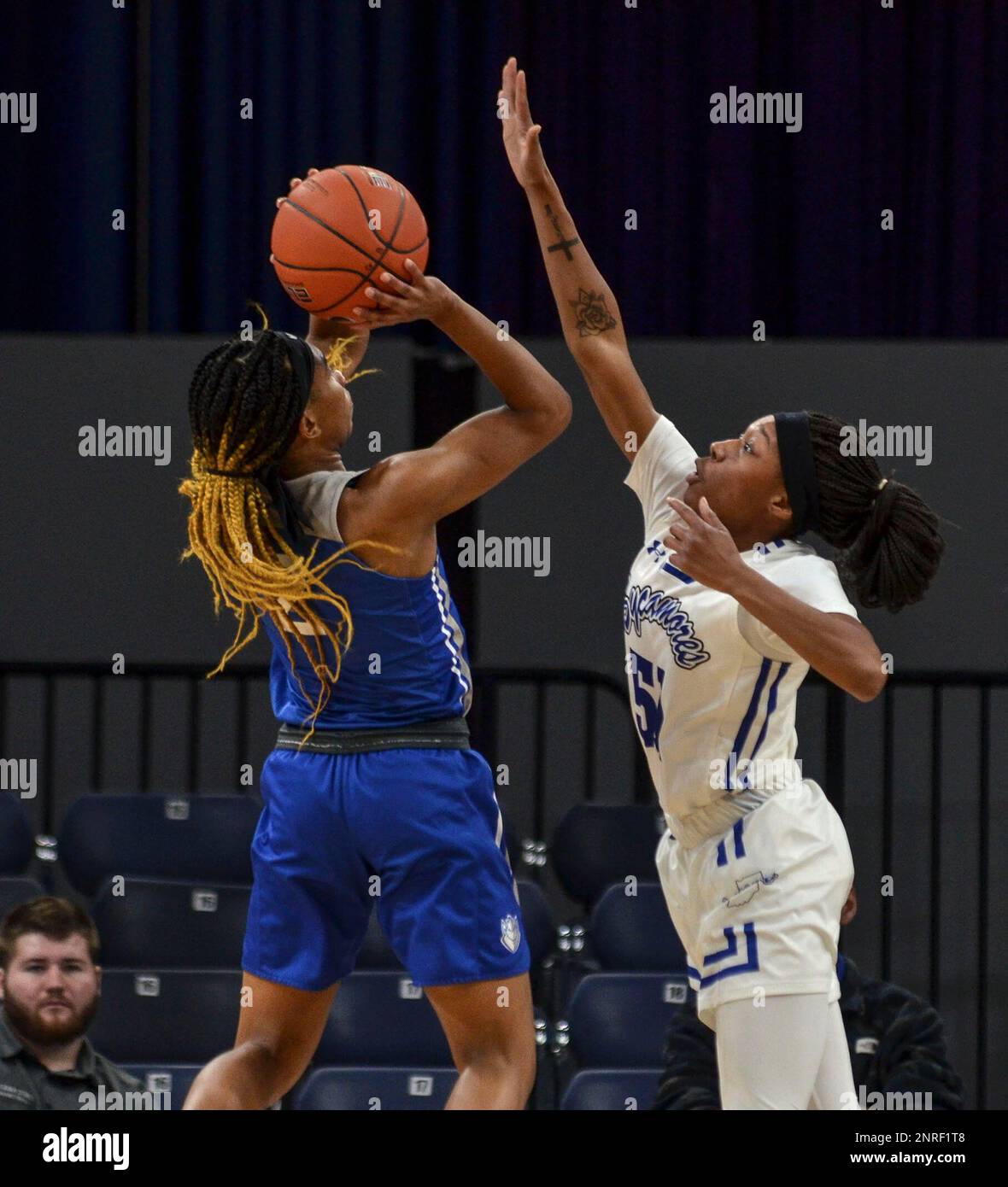 Indiana State freshman Del'Janae Williams, right, alters a shot-attempt ...