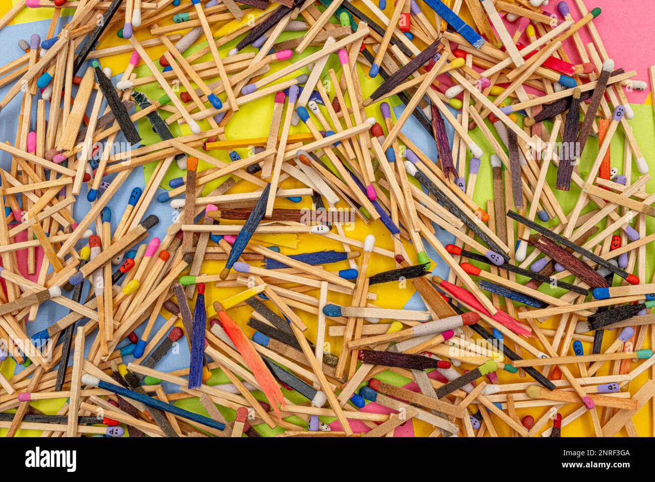 Different shapes sticky notes hi-res stock photography and images - Alamy