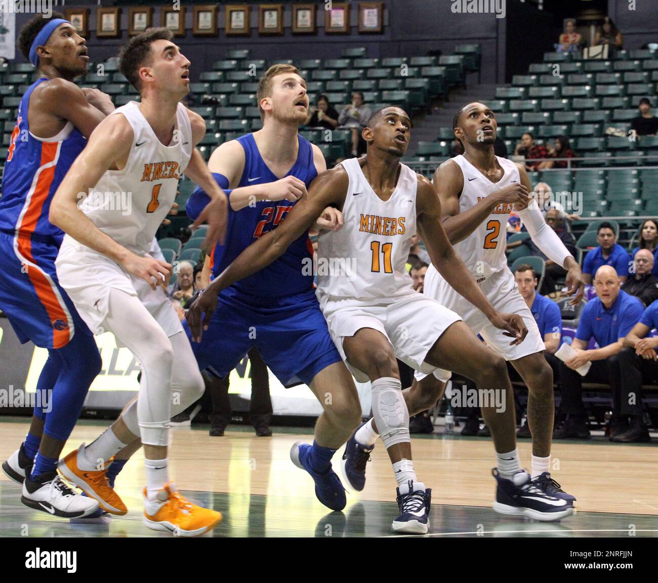 December 25, 2019 - Boise State Broncos forward Abu Kigab (24), Boise ...