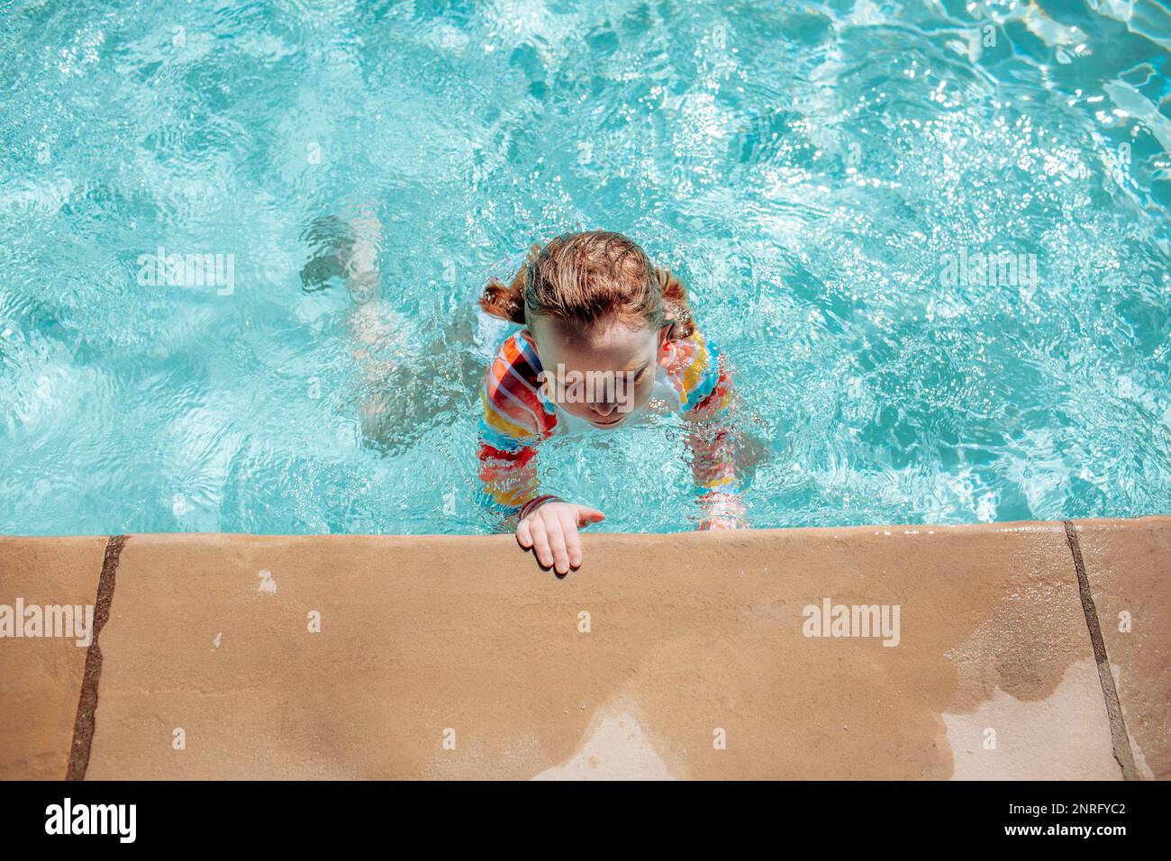 Side of pool hi-res stock photography and images - Alamy