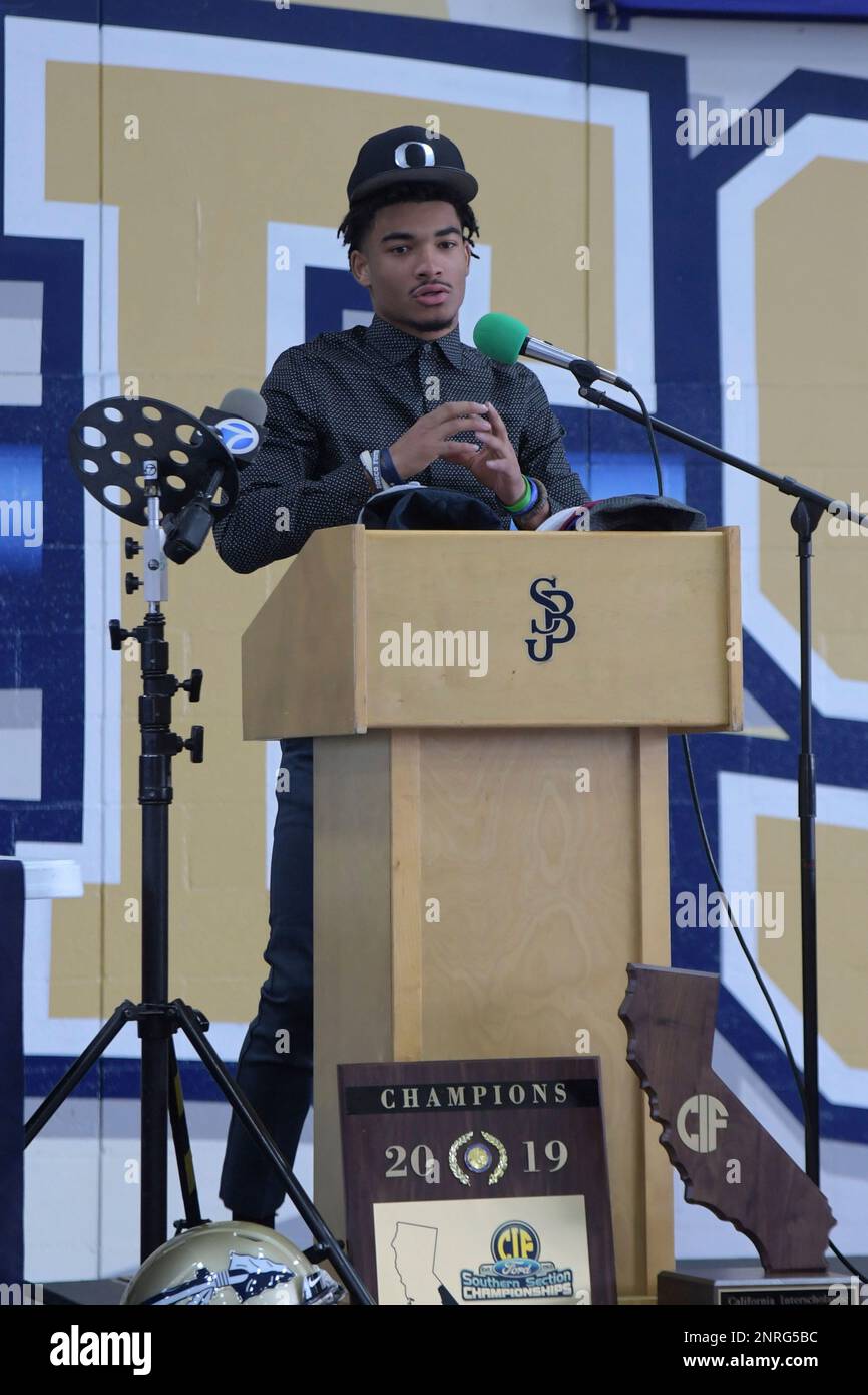 St. John Bosco Braves receiver Kristopher Hutson announces decision to ...