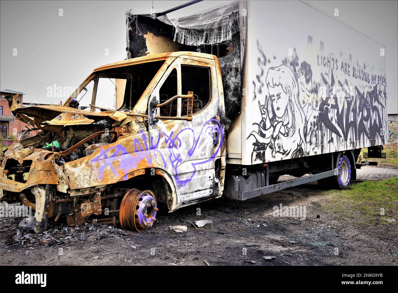 Damaged goods hi-res stock photography and images - Alamy
