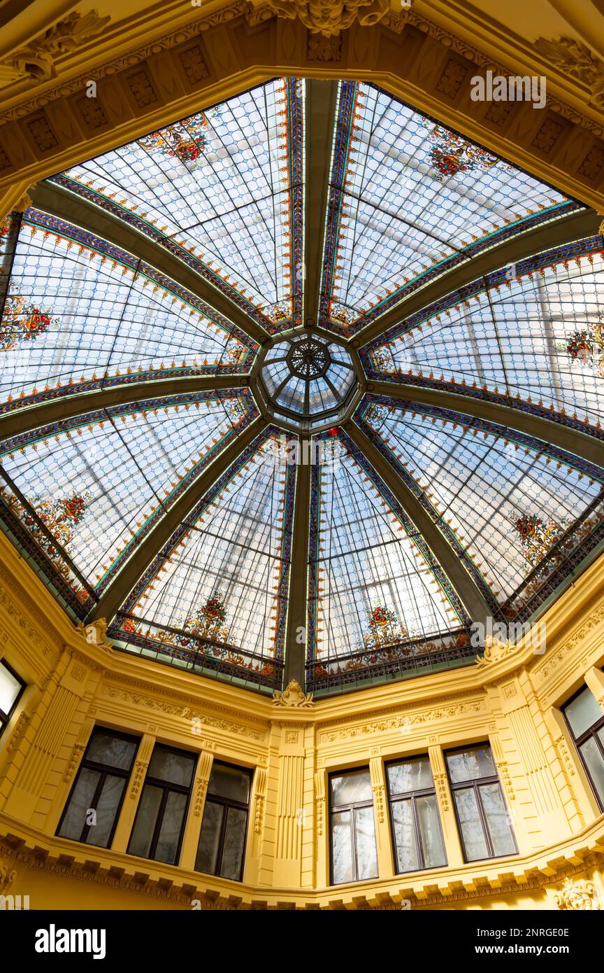 Oktogon hi-res stock photography and images - Alamy