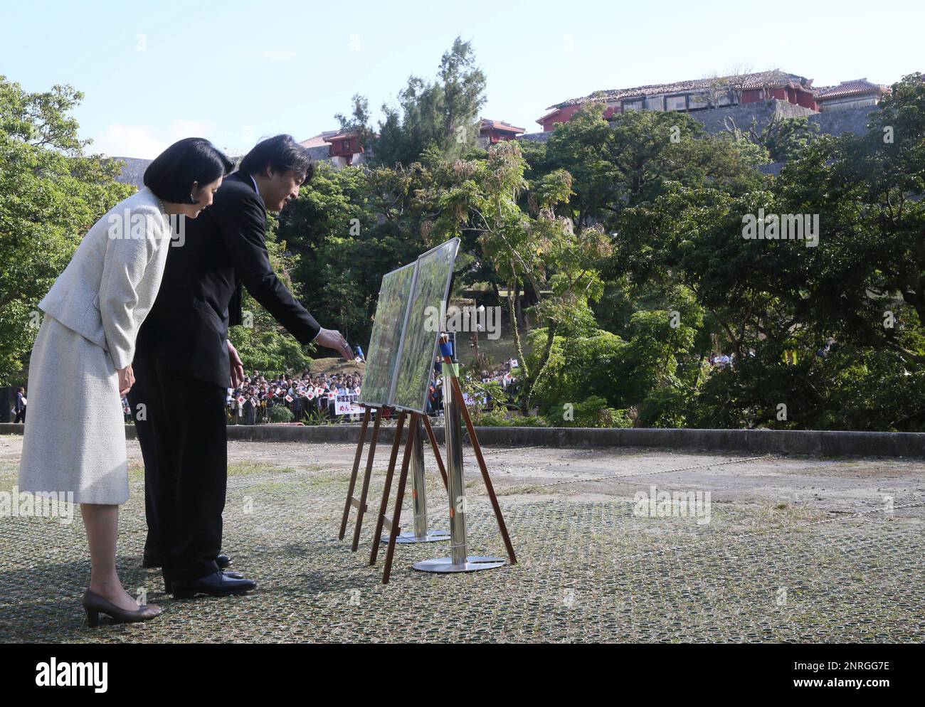 Crown Prince Fumihito of Akishino and Princess Kiko visit Shuri Castle ...
