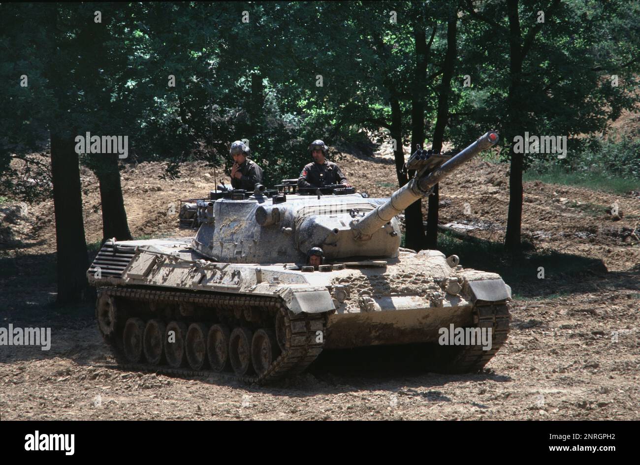 - Italian army, Leopard 1 tank - esercito italiano, carri armati ...