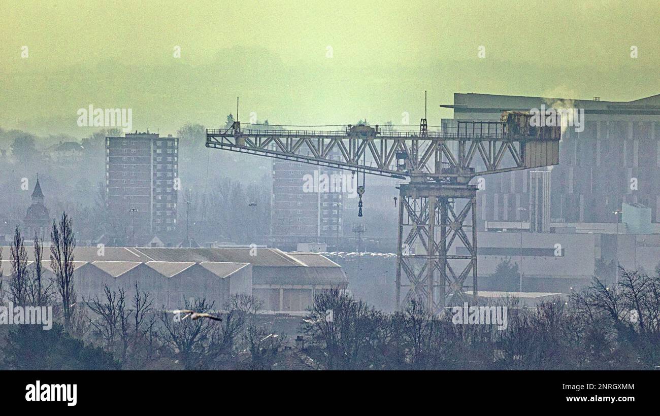 The barclay curle crane hi-res stock photography and images - Alamy