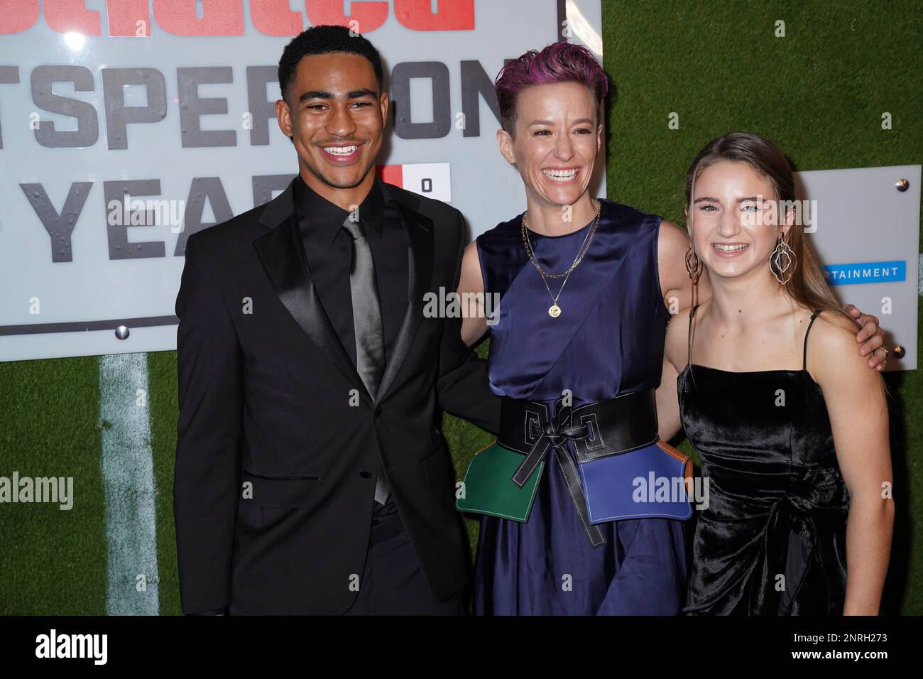 Photo by: John Nacion/STAR MAX/IPx 2019 12/9/19 Bryce Young, Megan ...