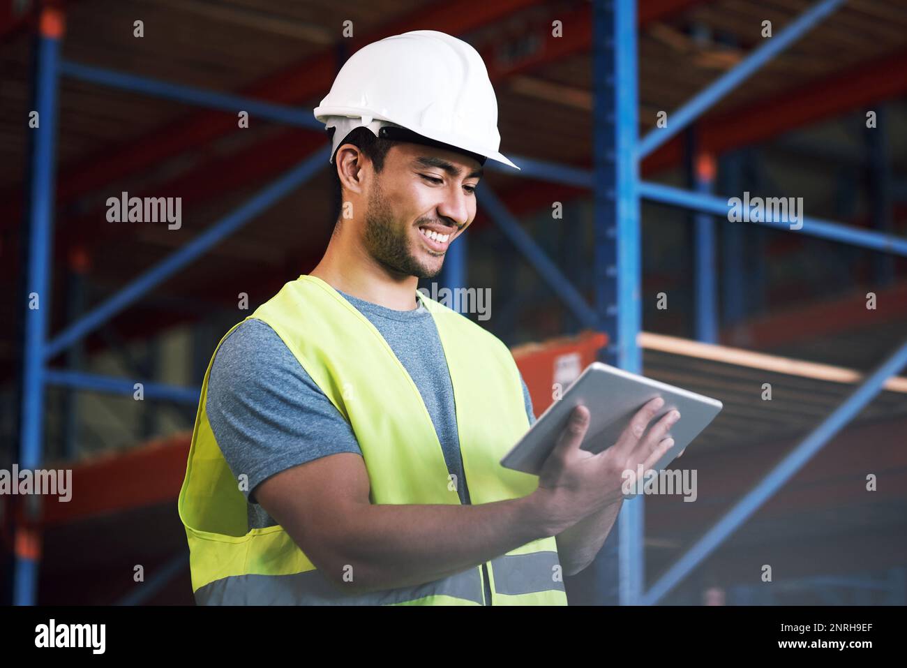 The smartest tool for those onsite assessments. a builder using a ...