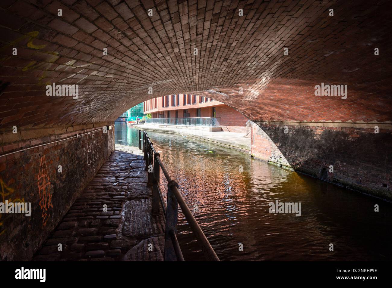 Grafitti under bridge arch hi-res stock photography and images - Alamy