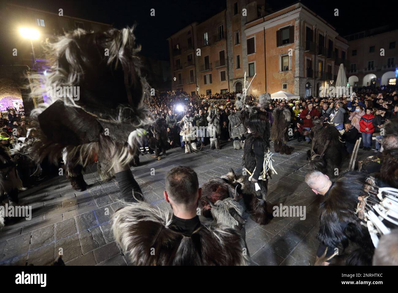 Masques zoomorphes du carnaval europeen hi-res stock photography and ...