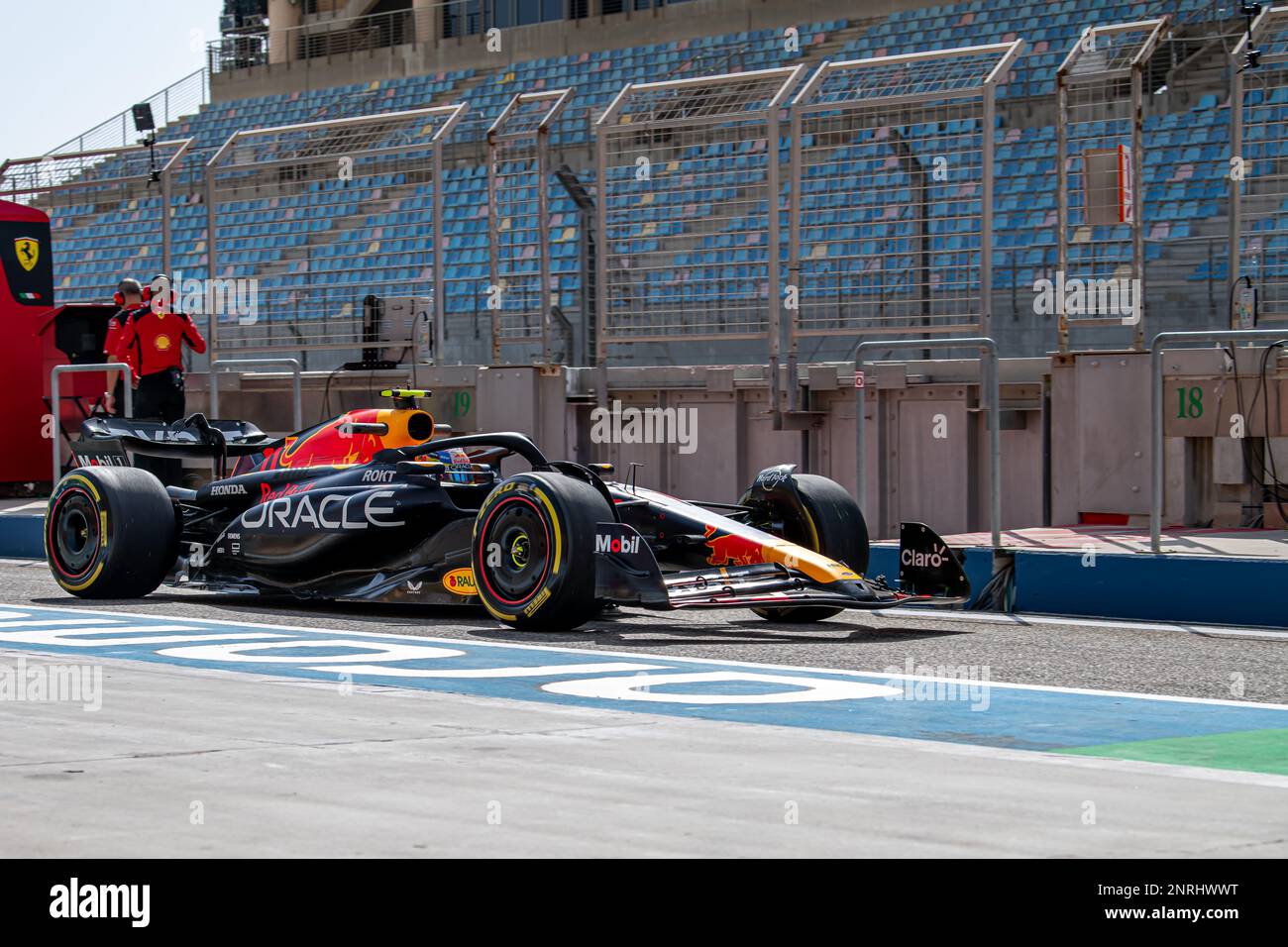 BAHRAIN INTERNATIONAL CIRCUIT, BAHRAIN - FEBRUARY 25: Sergio Perez, Red ...