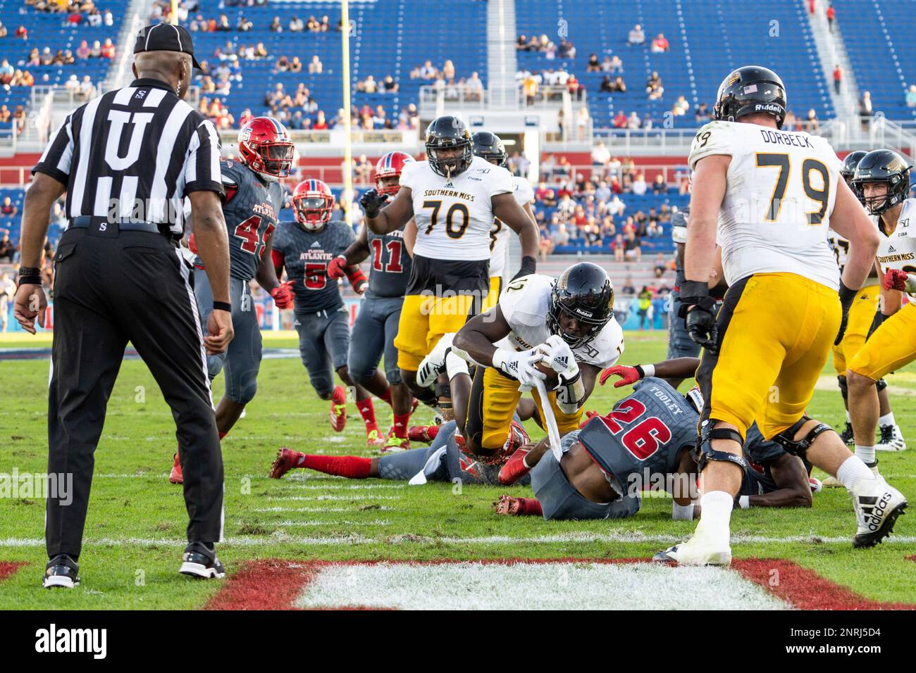BOCA RATON, FL - NOVEMBER 30: Southern Mississippi Golden Eagles ...