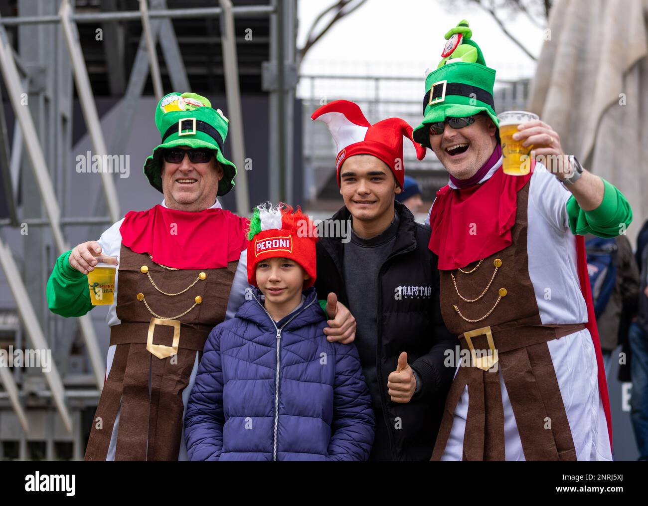 Italy and Ireland fans arriving ahead of the Guinness Six Nations match ...