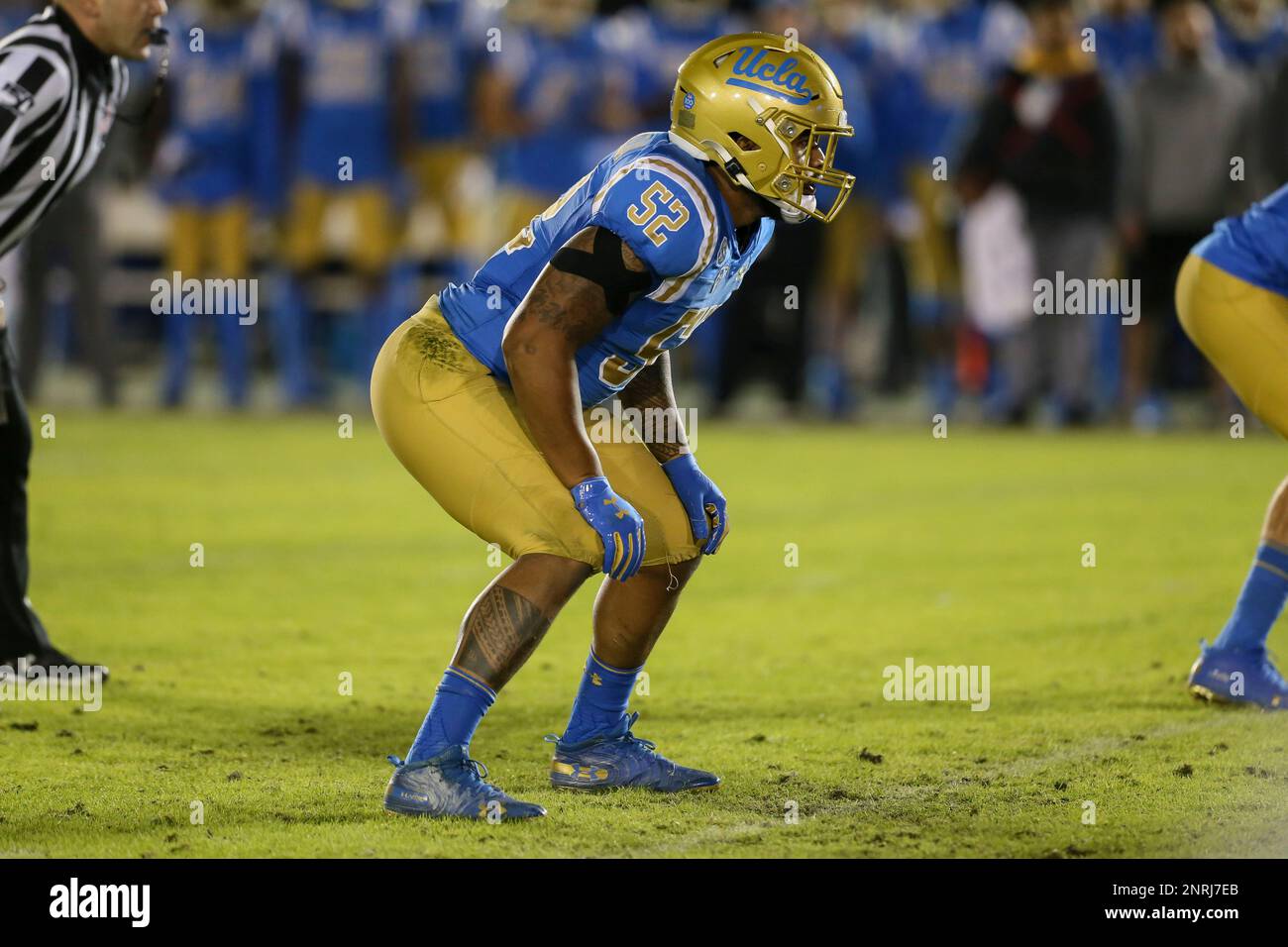 UCLA Bruins linebacker Lokeni Toailoa (52) against the California ...